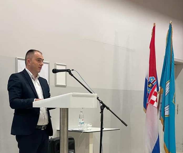 Marin Čavić novi predsjednik OO HDZ-a Starigrad - HDZ grada Zadra
