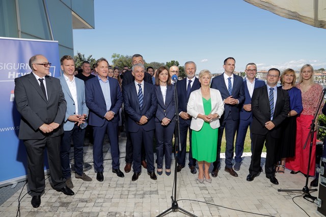 Iz Zadra krećemo u novu pobjedu za sigurnu Hrvatsku! - HDZ grada Zadra