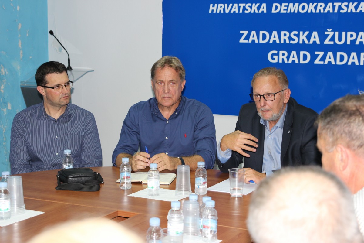 Međunarodni tajnik HDZ-a Božinović na radnom sastanku u Zadru - HDZ ...